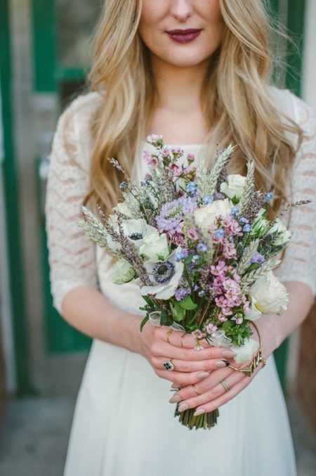 Boho Flowers - A Guide to Boho Chic Wedding Flowers