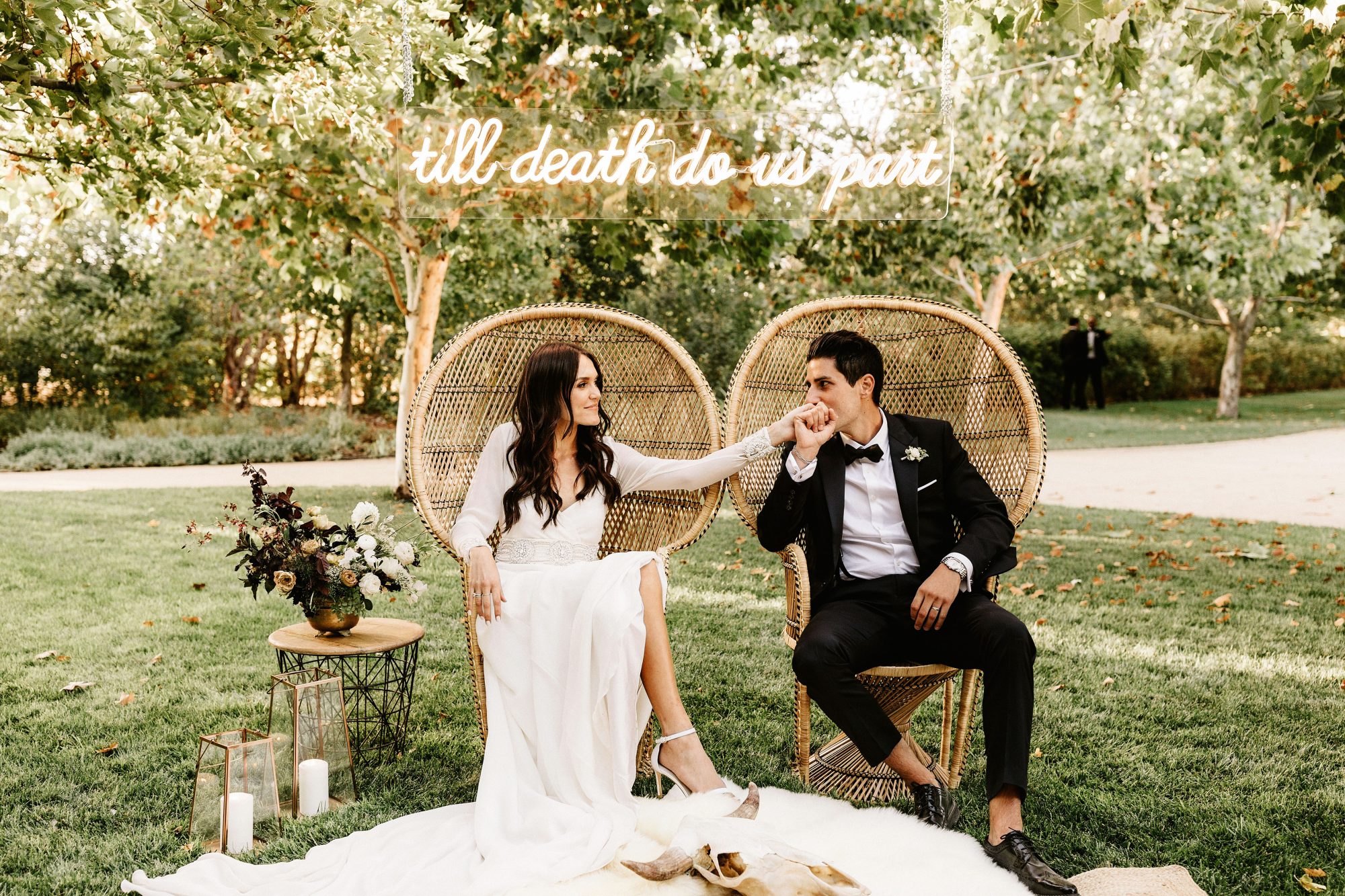 6 Reasons to Add a Neon Sign and Brighten Up Your Wedding Reception ...